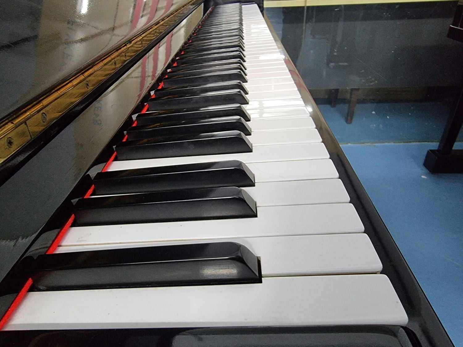 Kawai KU3 Upright Piano – BPM Piano Signature